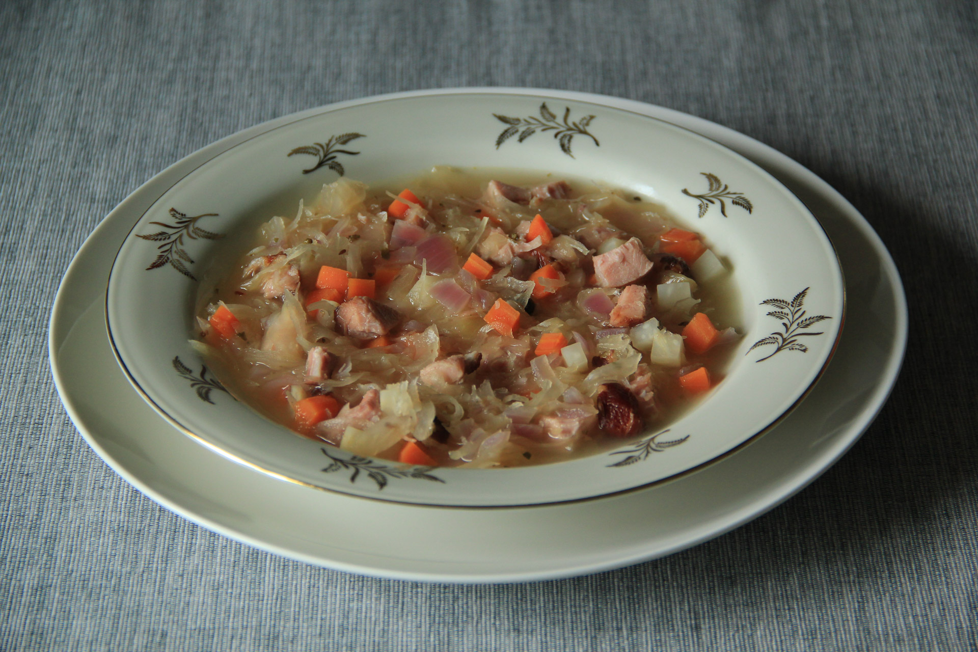 Receta de Kapuśniak (sopa polaca de chucrut) - BASTAPASTA